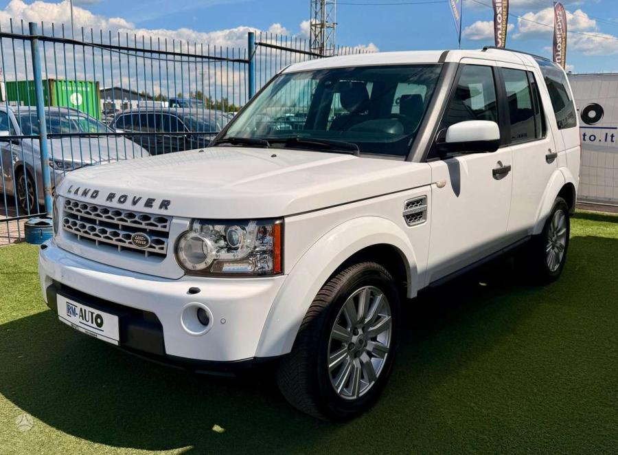 White Land Rover Discovery 2011 in Panevezys, with an engine capacity of 2.99 L and mileage of 292 thousand km for 8500 €, photo 1 on AUTOMOTO.COM.LV
