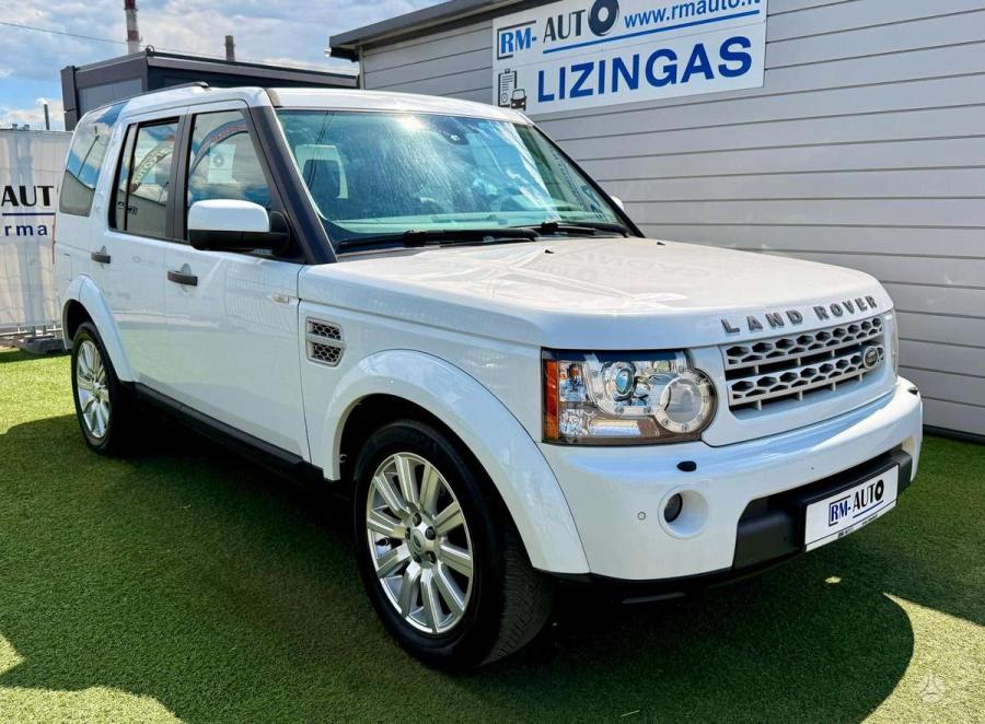 White Land Rover Discovery 2011 in Panevezys, with an engine capacity of 2.99 L and mileage of 292 thousand km for 8500 €, photo 4 on AUTOMOTO.COM.LV