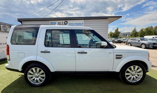 White Land Rover Discovery 2011 in Panevezys, with an engine capacity of 2.99 L and mileage of 292 thousand km for 8500 €, photo 4 on AUTOMOTO.COM.LV