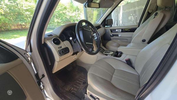 Balts Land Rover Discovery 2011 Marijampole, ar dzinēja tilpumu 2.99 L un nobraukumu 360 tūkst. km par 10500 €, foto 7 vietnē AUTOMOTO.COM.LV