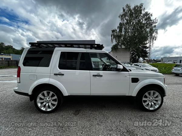 Balts Land Rover Discovery 2012 Tartu, ar dzinēja tilpumu 3.00 L un nobraukumu 240 tūkst. km par 11990 €, foto 4 vietnē AUTOMOTO.COM.LV