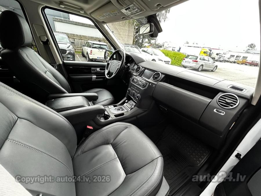 Balts Land Rover Discovery 2012 Tartu, ar dzinēja tilpumu 3.00 L un nobraukumu 240 tūkst. km par 11990 €, foto 11 vietnē AUTOMOTO.COM.LV