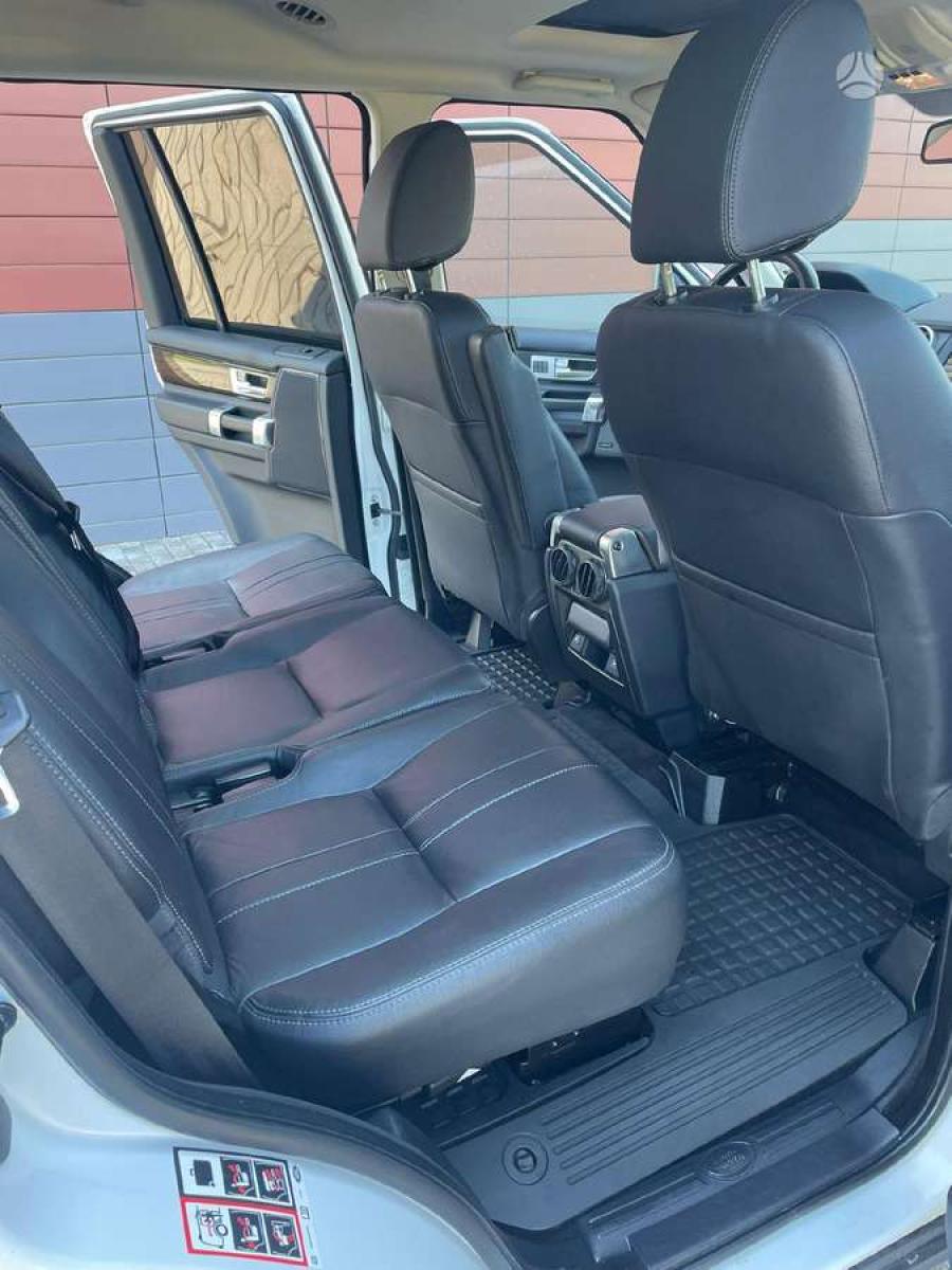 Balts Land Rover Discovery 2014 Klaipėda, ar dzinēja tilpumu 2.99 L un nobraukumu 320 tūkst. km par 12700 €, foto 11 vietnē AUTOMOTO.COM.LV