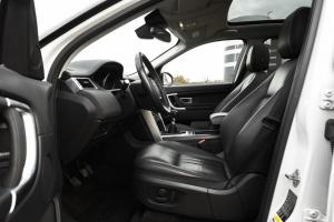 Balts Land Rover Discovery 2016 Rīga, ar dzinēja tilpumu 2.00 L un nobraukumu 190 tūkst. km par 12990 €, foto 9 vietnē AUTOMOTO.COM.LV