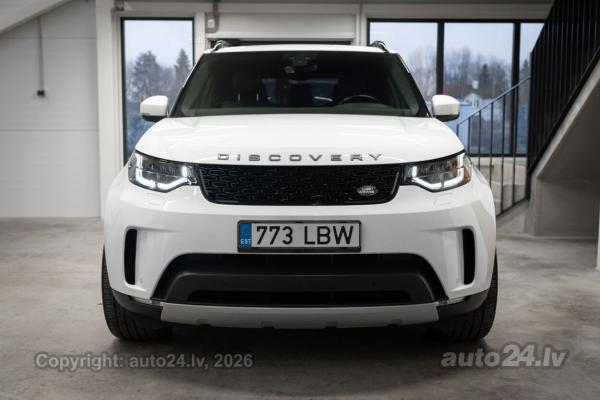 White Land Rover Discovery 2017 in Tallinn, with an engine capacity of 2.00 L and mileage of 142 thousand km for 19890 €, photo 9 on AUTOMOTO.COM.LV
