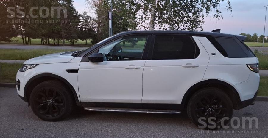 Balts Land Rover Discovery 2017 Rīga, ar dzinēja tilpumu 2.00 L un nobraukumu 157 tūkst. km par 11500 €, foto 4 vietnē AUTOMOTO.COM.LV