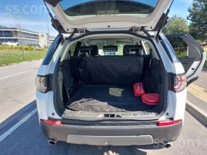 Balts Land Rover Discovery 2017 Rīga, ar dzinēja tilpumu 2.00 L un nobraukumu 157 tūkst. km par 11500 €, foto 11 vietnē AUTOMOTO.COM.LV