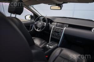 Balts Land Rover Discovery 2017 Rīga, ar dzinēja tilpumu 2.00 L un nobraukumu 0 tūkst. km par 10495 €, foto 22 vietnē AUTOMOTO.COM.LV