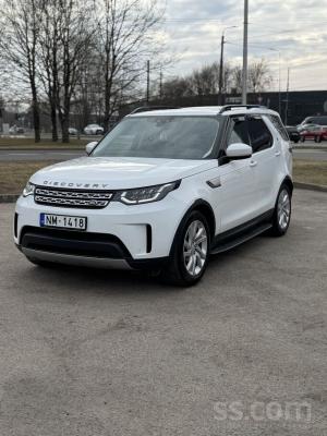 Balts Land Rover Discovery 2018 Rīga, ar dzinēja tilpumu 2.00 L un nobraukumu 127 tūkst. km par 27590 €, foto  vietnē AUTOMOTO.COM.LV