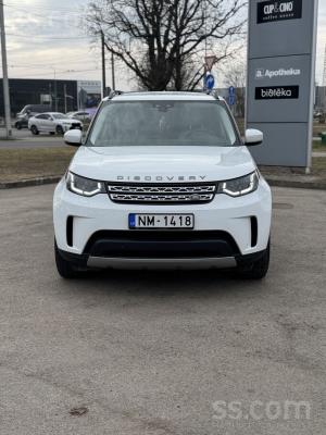 Balts Land Rover Discovery 2018 Rīga, ar dzinēja tilpumu 2.00 L un nobraukumu 127 tūkst. km par 27590 €, foto 3 vietnē AUTOMOTO.COM.LV