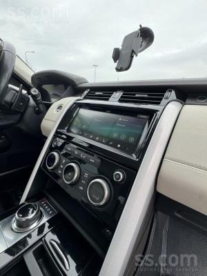 Balts Land Rover Discovery 2018 Rīga, ar dzinēja tilpumu 2.00 L un nobraukumu 127 tūkst. km par 27590 €, foto 12 vietnē AUTOMOTO.COM.LV