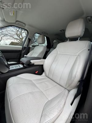 Balts Land Rover Discovery 2018 Rīga, ar dzinēja tilpumu 2.00 L un nobraukumu 127 tūkst. km par 27590 €, foto 25 vietnē AUTOMOTO.COM.LV