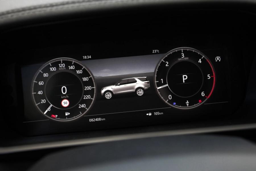 Balts Land Rover Discovery 2018 Rīga, ar dzinēja tilpumu 2.00 L un nobraukumu 82 tūkst. km par 26500 €, foto 7 vietnē AUTOMOTO.COM.LV