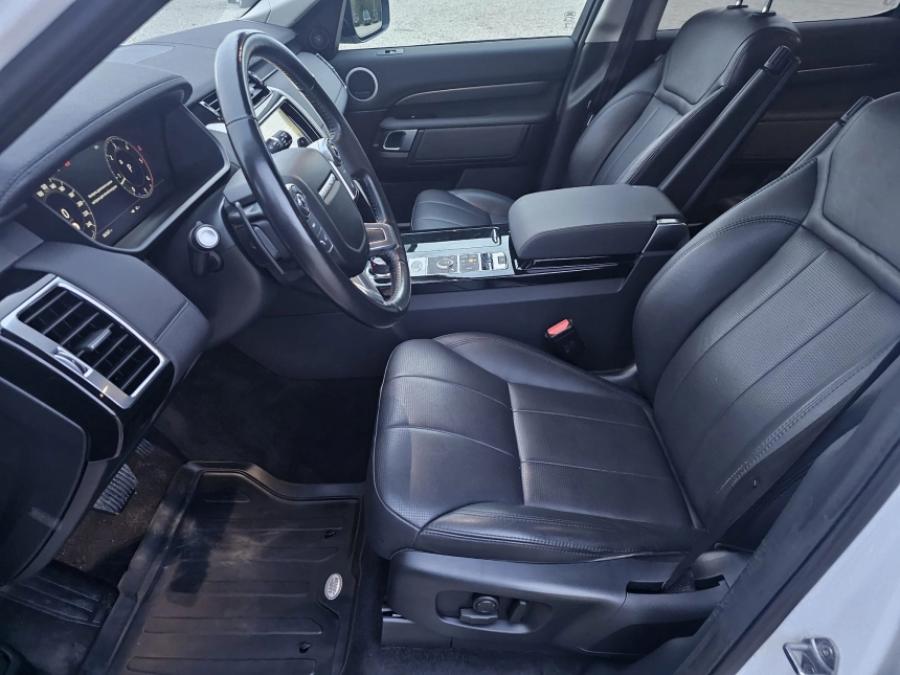 Balts Land Rover Discovery 2018 Rīga, ar dzinēja tilpumu 2.00 L un nobraukumu 82 tūkst. km par 26500 €, foto 10 vietnē AUTOMOTO.COM.LV