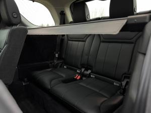 Balts Land Rover Discovery 2018 Rīga, ar dzinēja tilpumu 2.00 L un nobraukumu 82 tūkst. km par 26500 €, foto 32 vietnē AUTOMOTO.COM.LV