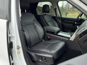 Balts Land Rover Discovery 2018 Rīga, ar dzinēja tilpumu 2.00 L un nobraukumu 82 tūkst. km par 26500 €, foto 45 vietnē AUTOMOTO.COM.LV