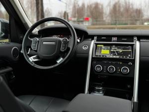 Balts Land Rover Discovery 2018 Rīga, ar dzinēja tilpumu 2.00 L un nobraukumu 82 tūkst. km par 26500 €, foto 48 vietnē AUTOMOTO.COM.LV