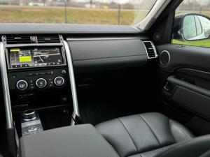 Balts Land Rover Discovery 2018 Rīga, ar dzinēja tilpumu 2.00 L un nobraukumu 82 tūkst. km par 26500 €, foto 50 vietnē AUTOMOTO.COM.LV