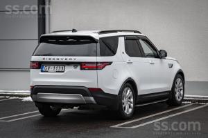 White Land Rover Discovery 2019 in Riga, with an engine capacity of 2.00 L and mileage of 0 thousand km for 24500 €, photo 4 on AUTOMOTO.COM.LV