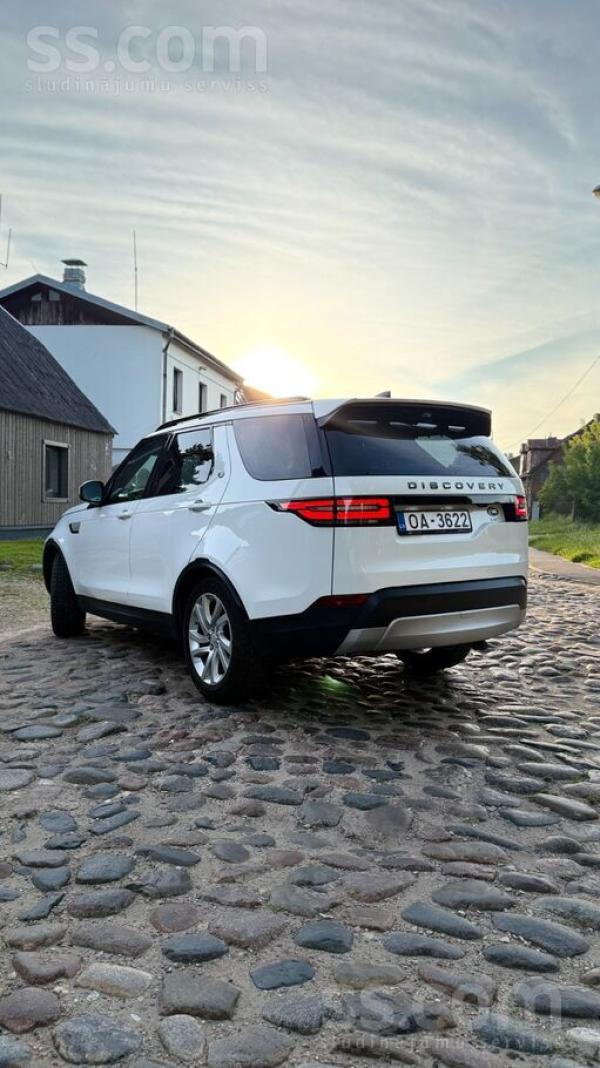 Balts Land Rover Discovery 2019 Rīga, ar dzinēja tilpumu 2.00 L un nobraukumu 161 tūkst. km par 20500 €, foto 6 vietnē AUTOMOTO.COM.LV