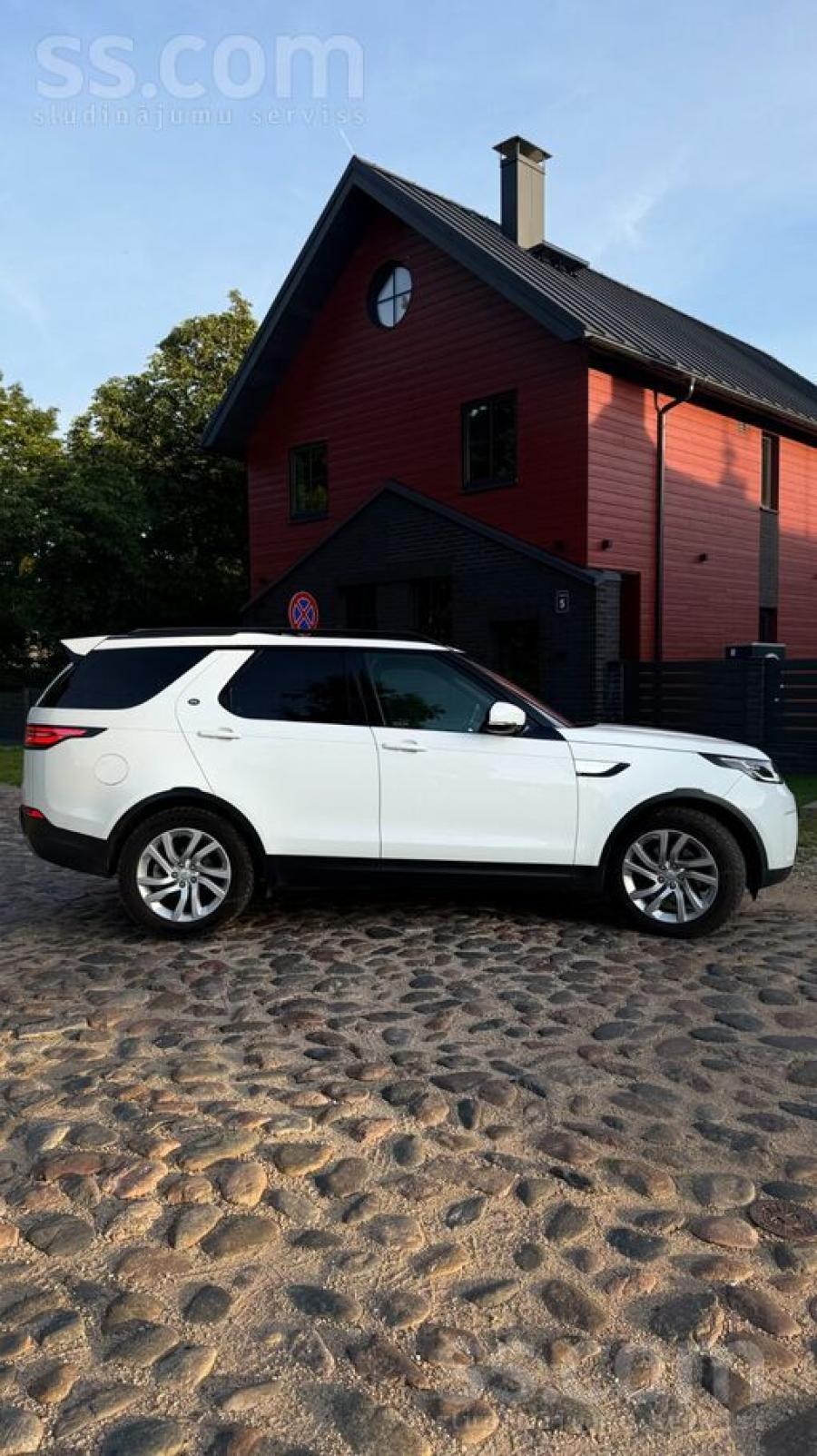 Balts Land Rover Discovery 2019 Rīga, ar dzinēja tilpumu 2.00 L un nobraukumu 161 tūkst. km par 20500 €, foto 9 vietnē AUTOMOTO.COM.LV