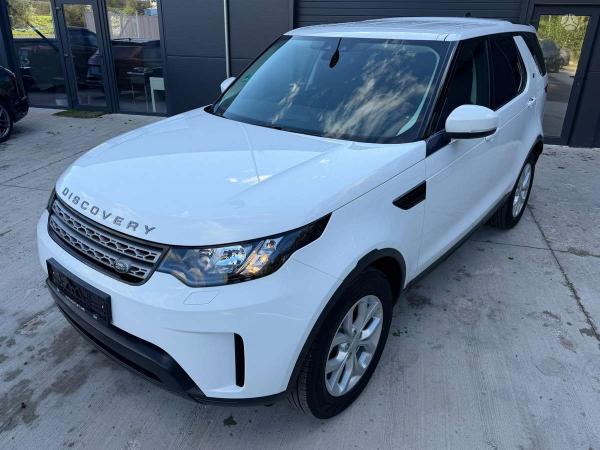 Land Rover Discovery 2019 in Utena on AUTOMOTO.COM.LV White Land Rover Discovery 2019 in Utena, with an engine capacity of 2.00 L and mileage of 86 thousand km for 17990 €, photo 6 on AUTOMOTO.COM.LV