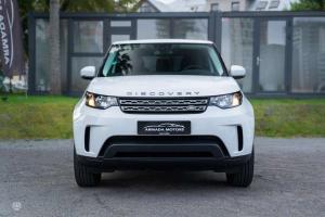 White Land Rover Discovery 2019 in Vilnius, with an engine capacity of 2.00 L and mileage of 87 thousand km for 16900 €, photo 5 on AUTOMOTO.COM.LV
