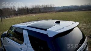 Balts Land Rover Discovery 2021 Rīga, ar dzinēja tilpumu 2.00 L un nobraukumu 91 tūkst. km par 29800 €, foto 4 vietnē AUTOMOTO.COM.LV