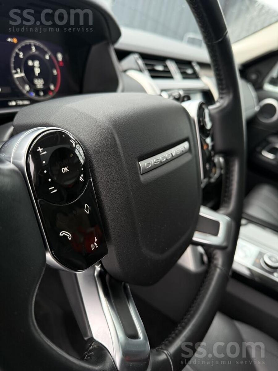 Balts Land Rover Discovery 2021 Rīga, ar dzinēja tilpumu 2.00 L un nobraukumu 91 tūkst. km par 29800 €, foto 30 vietnē AUTOMOTO.COM.LV