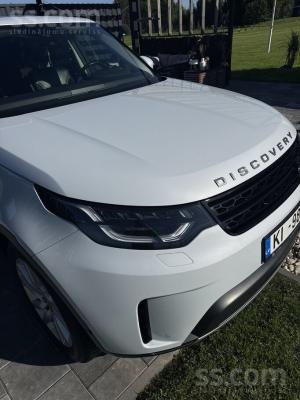 White Land Rover Discovery 2021 in Riga, with an engine capacity of 2.00 L and mileage of 98 thousand km for 27800 €, photo 18 on AUTOMOTO.COM.LV
