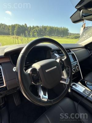 White Land Rover Discovery 2021 in Riga, with an engine capacity of 2.00 L and mileage of 98 thousand km for 27800 €, photo 36 on AUTOMOTO.COM.LV