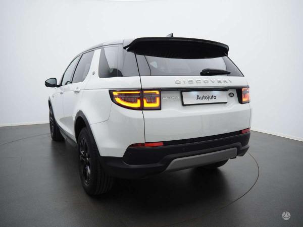 Balts Land Rover Discovery 2021 Viļņa, ar dzinēja tilpumu 2.00 L un nobraukumu 80 tūkst. km par 22500 €, foto 6 vietnē AUTOMOTO.COM.LV