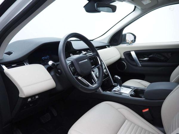 Balts Land Rover Discovery 2021 Viļņa, ar dzinēja tilpumu 2.00 L un nobraukumu 80 tūkst. km par 22500 €, foto 9 vietnē AUTOMOTO.COM.LV