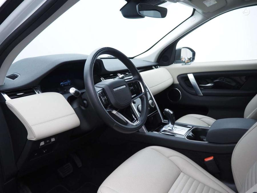Balts Land Rover Discovery 2021 Viļņa, ar dzinēja tilpumu 2.00 L un nobraukumu 80 tūkst. km par 22500 €, foto 10 vietnē AUTOMOTO.COM.LV