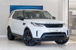 White Land Rover Discovery 2022 in Riga, with an engine capacity of 3.00 L and mileage of 102 thousand km for 39990 €, photo 2 on AUTOMOTO.COM.LV