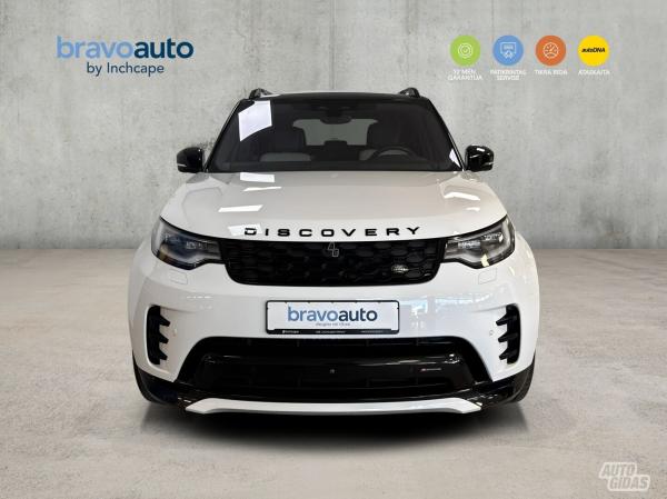 White Land Rover Discovery 2022 in Vilnius, with an engine capacity of 3.00 L and mileage of 90 thousand km for 48950 €, photo 7 on AUTOMOTO.COM.LV