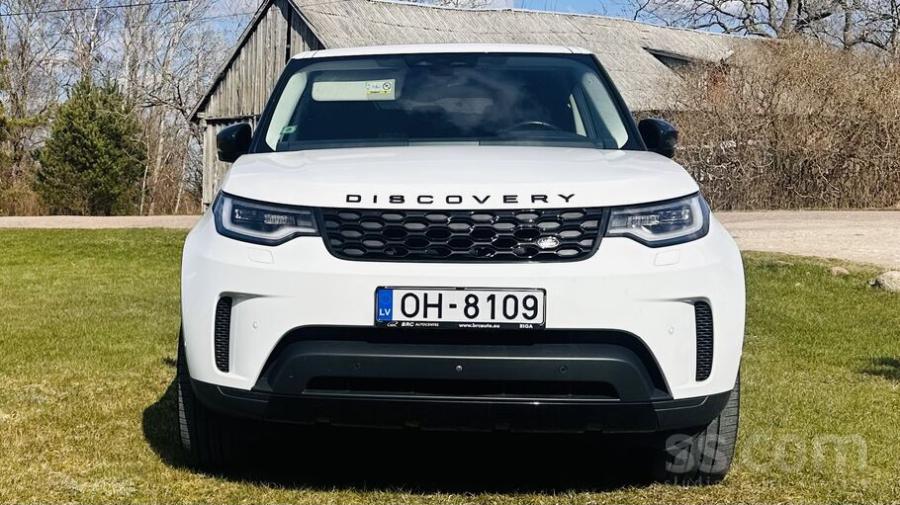 Balts Land Rover Discovery 2022 Rīga, ar dzinēja tilpumu 3.00 L un nobraukumu 97 tūkst. km par 33500 €, foto 4 vietnē AUTOMOTO.COM.LV