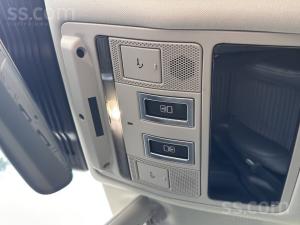Balts Land Rover Discovery 2022 Rīga, ar dzinēja tilpumu 3.00 L un nobraukumu 97 tūkst. km par 33500 €, foto 20 vietnē AUTOMOTO.COM.LV