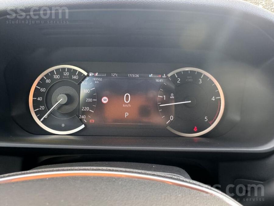 Balts Land Rover Discovery 2022 Rīga, ar dzinēja tilpumu 3.00 L un nobraukumu 97 tūkst. km par 33500 €, foto 22 vietnē AUTOMOTO.COM.LV