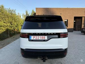 Balts Land Rover Discovery 2024 Viļņa, ar dzinēja tilpumu 3.00 L un nobraukumu 8 tūkst. km par 46900 €, foto 5 vietnē AUTOMOTO.COM.LV