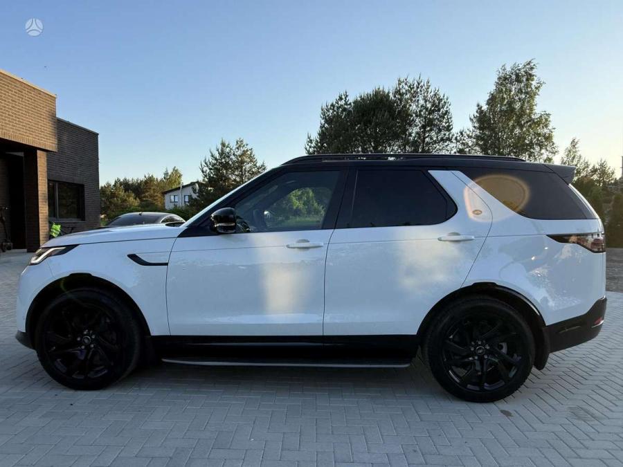Balts Land Rover Discovery 2024 Viļņa, ar dzinēja tilpumu 3.00 L un nobraukumu 8 tūkst. km par 46900 €, foto 9 vietnē AUTOMOTO.COM.LV