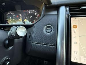 Balts Land Rover Discovery 2024 Viļņa, ar dzinēja tilpumu 3.00 L un nobraukumu 8 tūkst. km par 46900 €, foto 34 vietnē AUTOMOTO.COM.LV