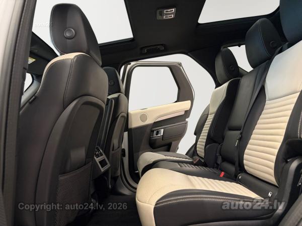 Balts Land Rover Discovery 2024 Tallina, ar dzinēja tilpumu 3.00 L un nobraukumu 89 tūkst. km par 59900 €, foto 6 vietnē AUTOMOTO.COM.LV