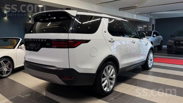 Balts Land Rover Discovery 2022 Rīga, ar dzinēja tilpumu 3.00 L un nobraukumu 81 tūkst. km par 32990 €, foto 2 vietnē AUTOMOTO.COM.LV