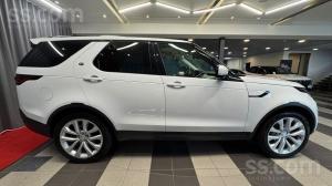 White Land Rover Discovery 2022 in Riga, with an engine capacity of 3.00 L and mileage of 81 thousand km for 32990 €, photo 8 on AUTOMOTO.COM.LV