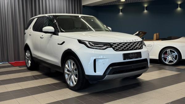 Balts Land Rover Discovery 2022 Rīga, ar dzinēja tilpumu 3.00 L un nobraukumu 81 tūkst. km par 32990 €, foto 4 vietnē AUTOMOTO.COM.LV
