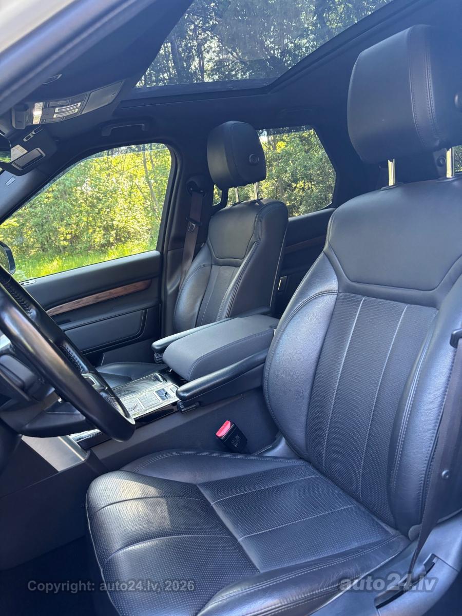 Balts Land Rover Discovery 2018 Tallina, ar dzinēja tilpumu 3.00 L un nobraukumu 134 tūkst. km par 28900 €, foto 9 vietnē AUTOMOTO.COM.LV