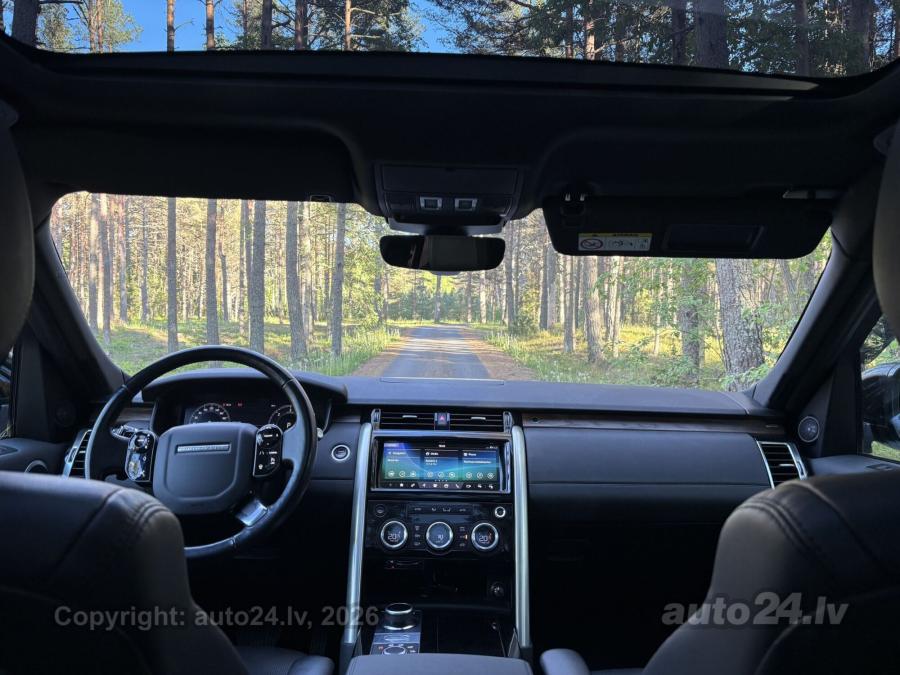 Balts Land Rover Discovery 2018 Tallina, ar dzinēja tilpumu 3.00 L un nobraukumu 134 tūkst. km par 28900 €, foto 15 vietnē AUTOMOTO.COM.LV