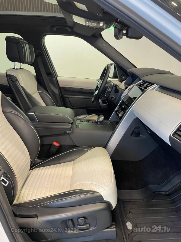 Balts Land Rover Discovery 2021 Tallina, ar dzinēja tilpumu 3.00 L un nobraukumu 131 tūkst. km par 55490 €, foto 10 vietnē AUTOMOTO.COM.LV