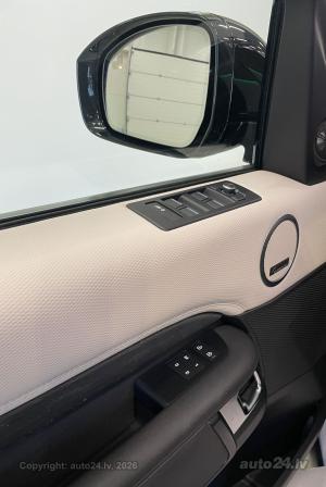 Белый Ленд Ровер Дискавери 2021 в Таллин, объемом двигателя 3.00 л и пробегом 131 тыс. км за 55490 €, фото 21 на AUTOMOTO.COM.LV